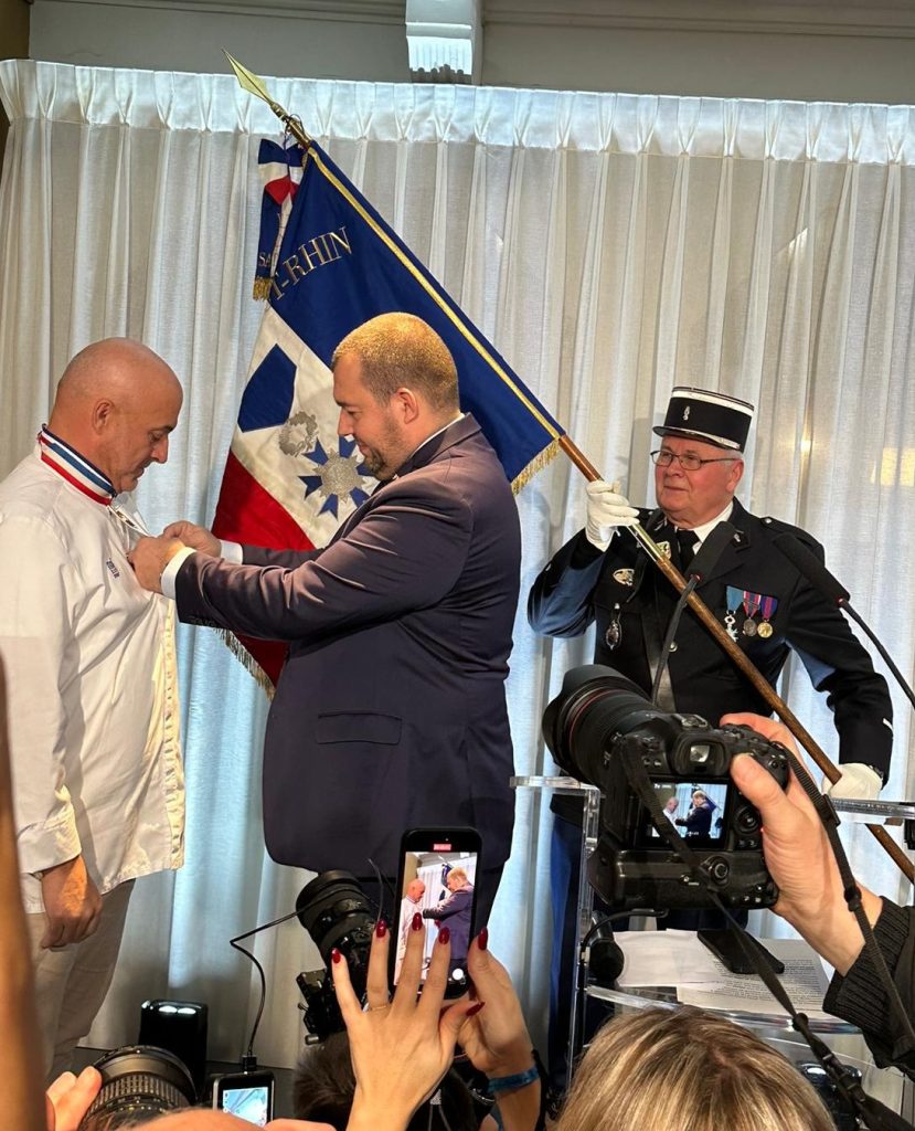 Olivier Nasti nommé Chevalier dans l’Ordre national du Mérite - Le Chef