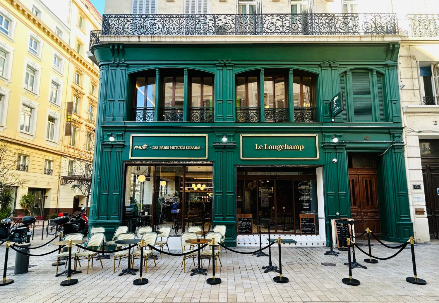 Le Longchamp, nouveau concept de PMU urbain à Marseille - Tendances ...